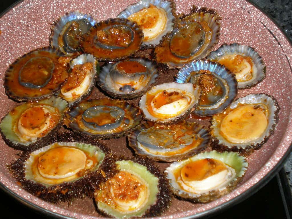 Sartenada de lapas 🦪 🦪 | Recetas y Poemas