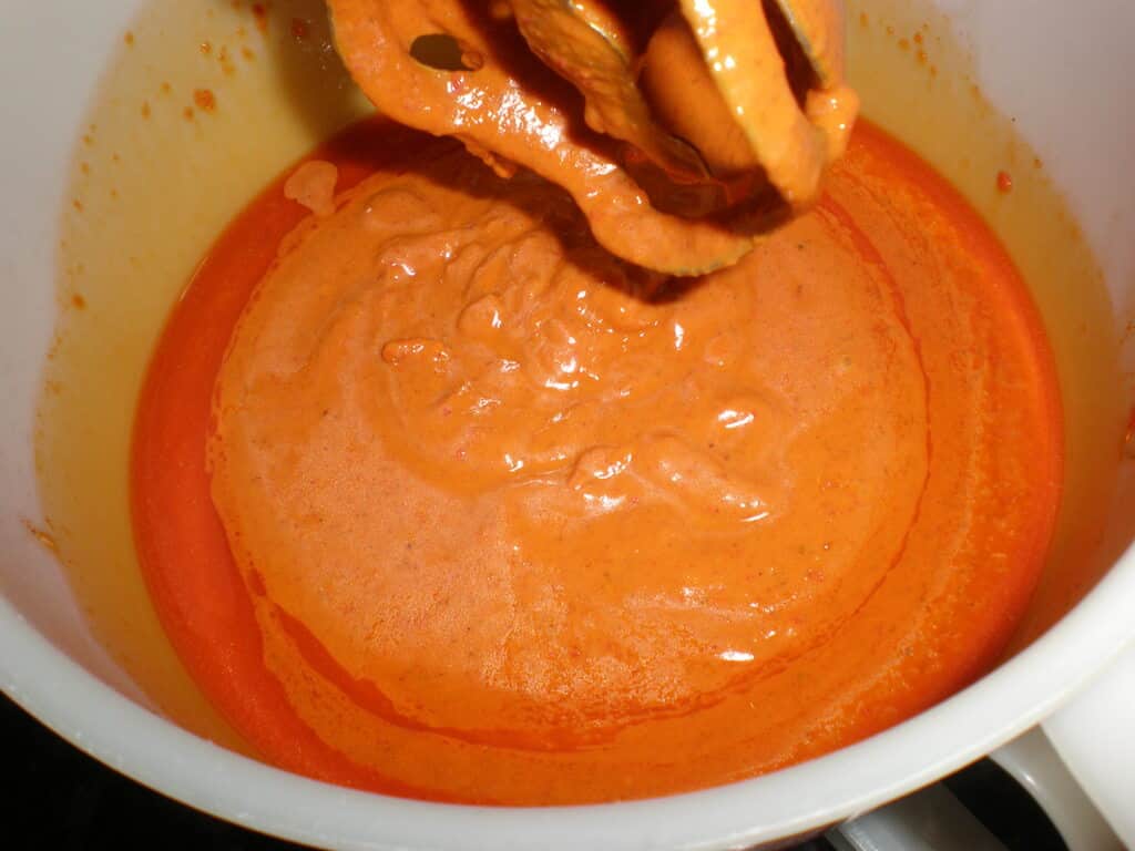 Mojo rojo con pimiento 🥣 | Recetas y Poemas