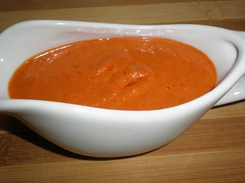 Mojo rojo con pimiento 🥣 | Recetas y Poemas