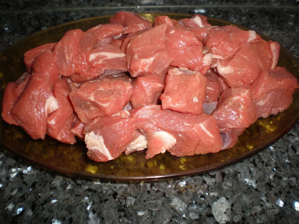 Añojo de ternera estofado 🐄 | Recetas y Poemas