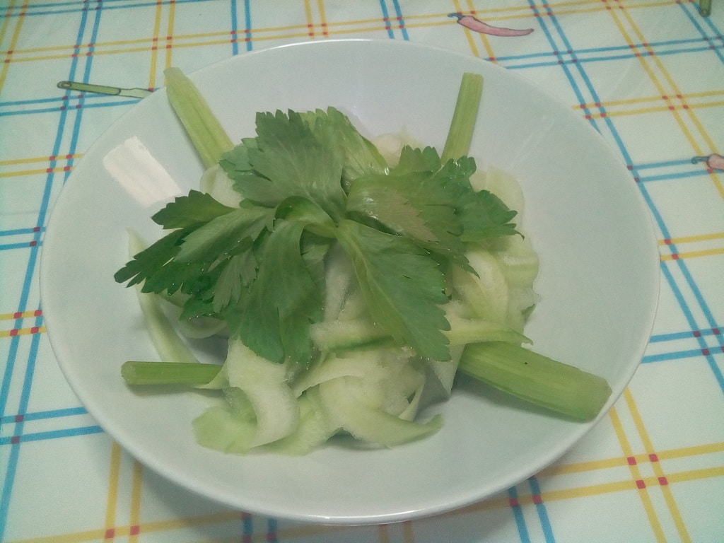 Ensalada de apio 🥗 | Recetas y Poemas